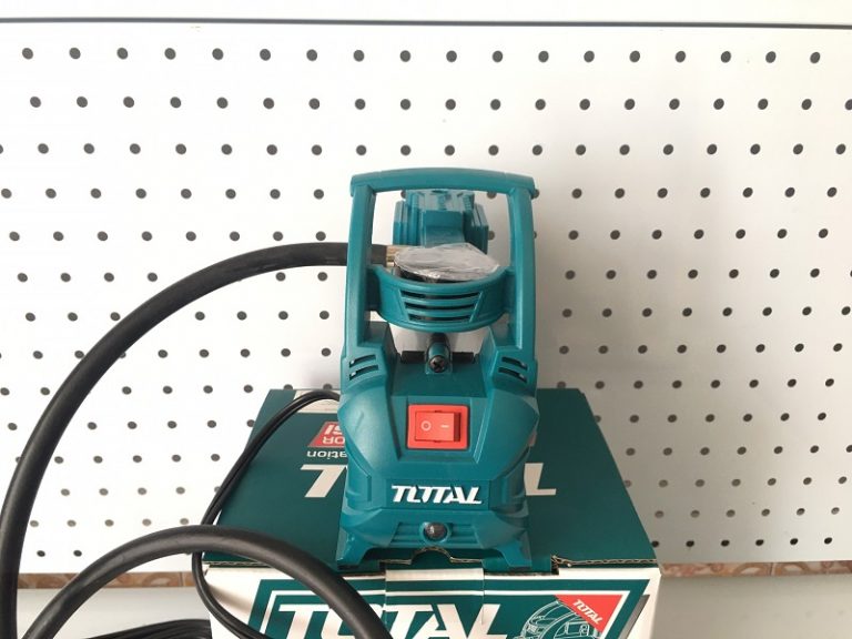 TTAC-1406 COMPRESSEUR D'AIR AUTOMATIQUE TOTAL 12V Maroc - Dsindustrie.com